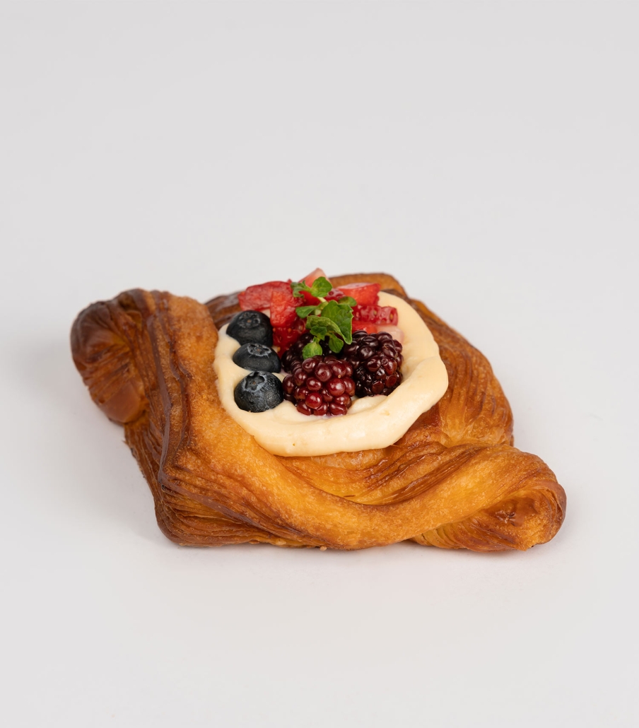 ساندویچ بادمجان – Roberto Cafe