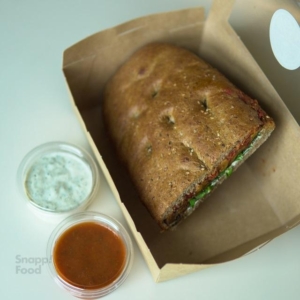 ساندویچ بادمجان – Roberto Cafe